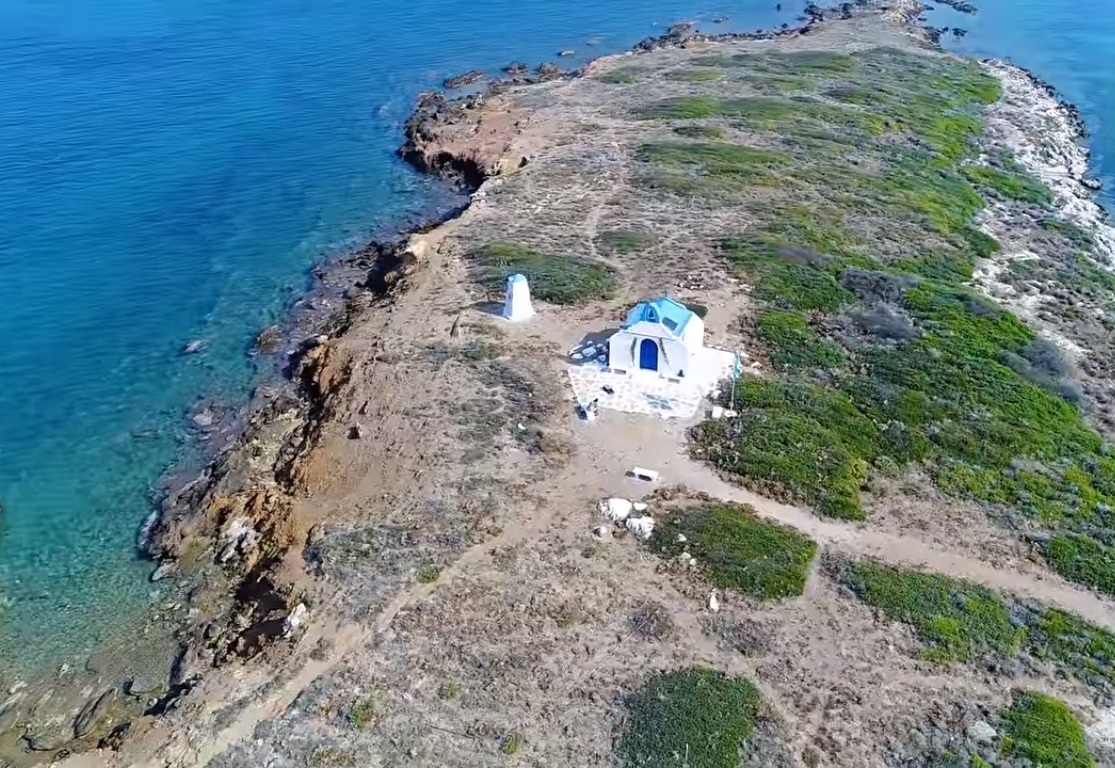 Βραυρώνα : Ένα μοναχικό νησάκι στην Αττική