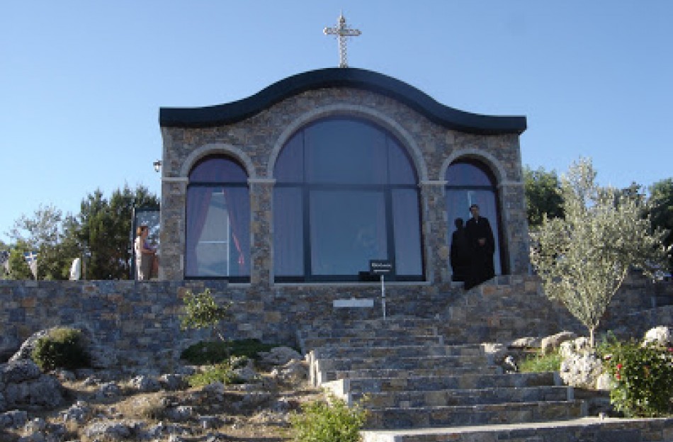 Γιορτάζει η Ιερά Μονή Αγίου Ραφαήλ στο Άνω Σούλι Μαραθώνα